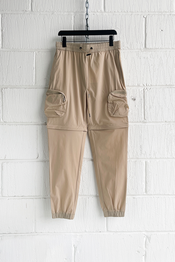 SAMPLE PANTS — CARGO PANTS/SHORTS SAND (M-L) - Inspected